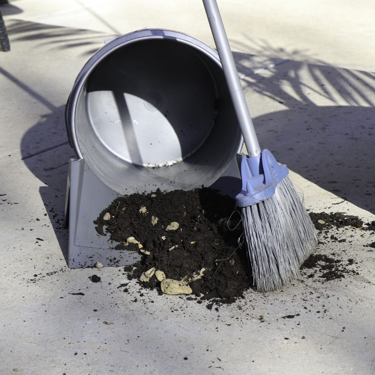 Attachable Dust Pan - Danco