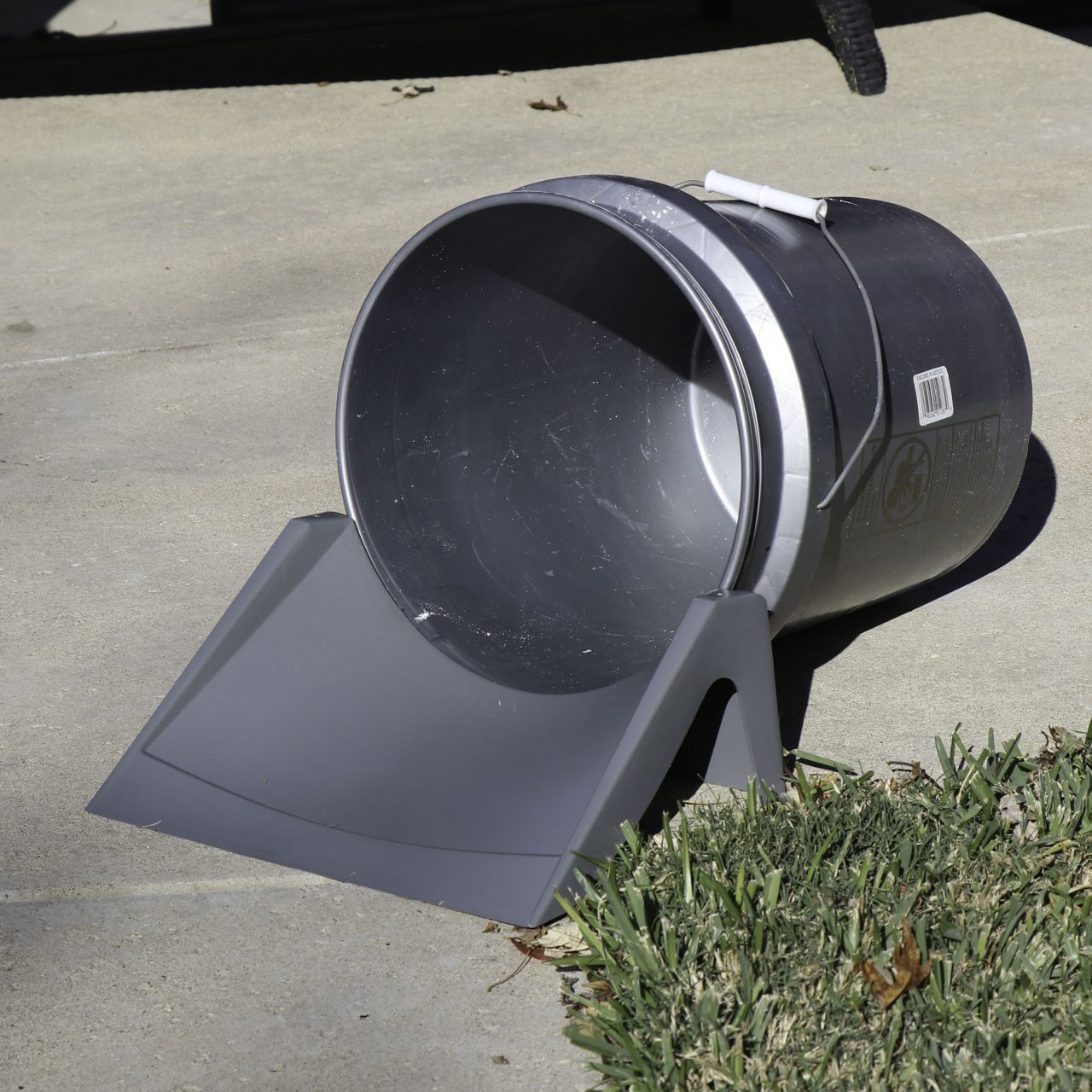 Attachable Dust Pan - Danco